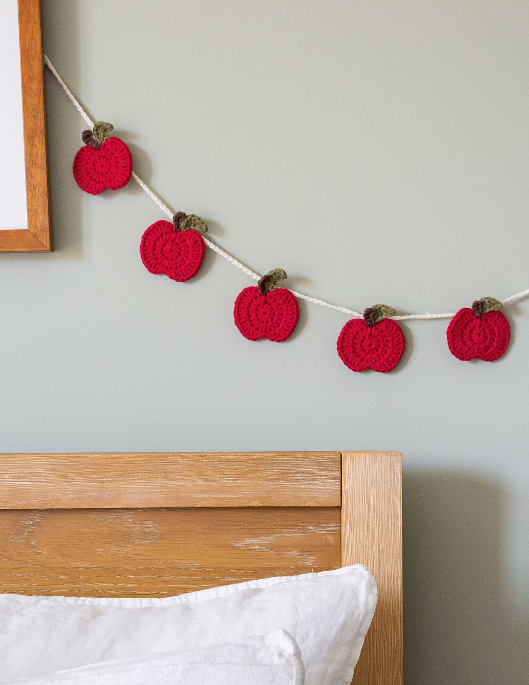 Harvest Apple Bunting Crochet Pattern / Fall Apple Crochet PDF / Autumn ...