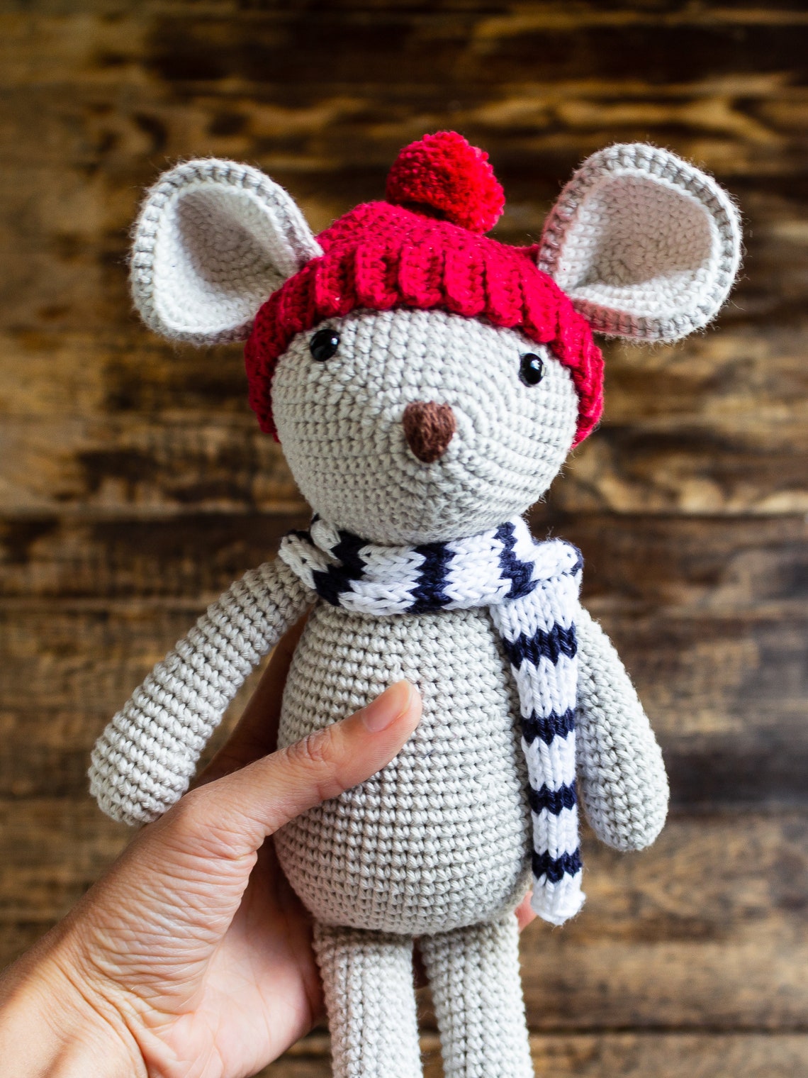 Max the Mouse Crochet PDF Pattern / Christmas Crochet Pattern / Crochet ...