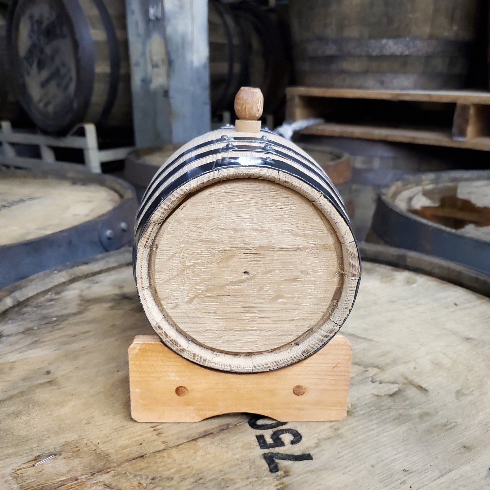 Petit baril en bois pour lalcool vieillissant | Etsy