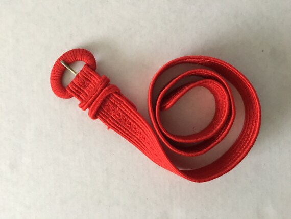 VINTAGE VAULT 1970s RED fabric adjustable belt Size S… - Gem