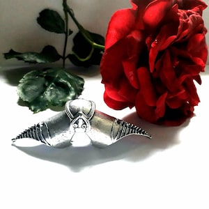 Gothic Armor Rings - Etsy