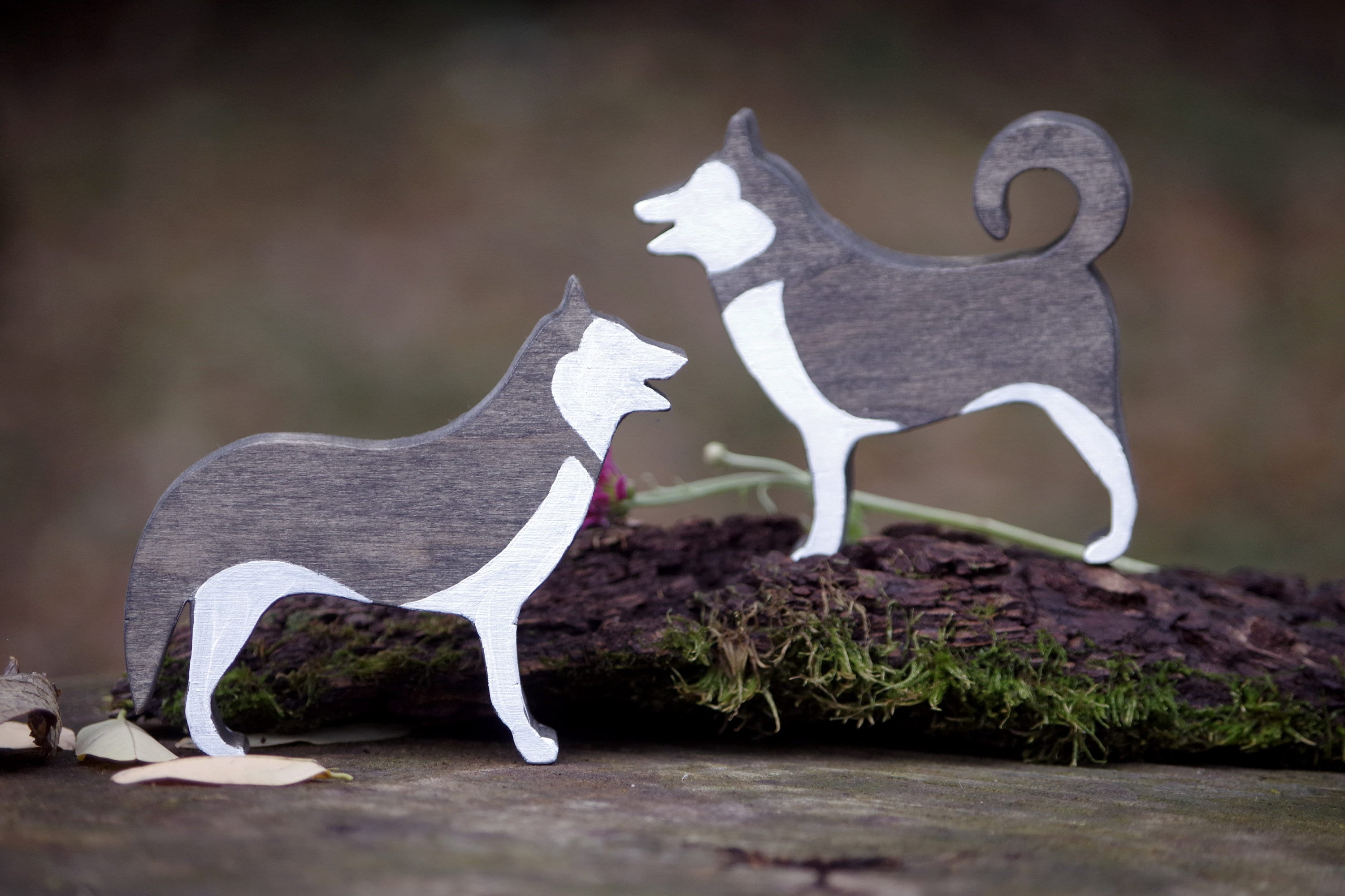 Miniature Wood Husky Figurine Husky Silhouette Loss of Pet - Etsy.de