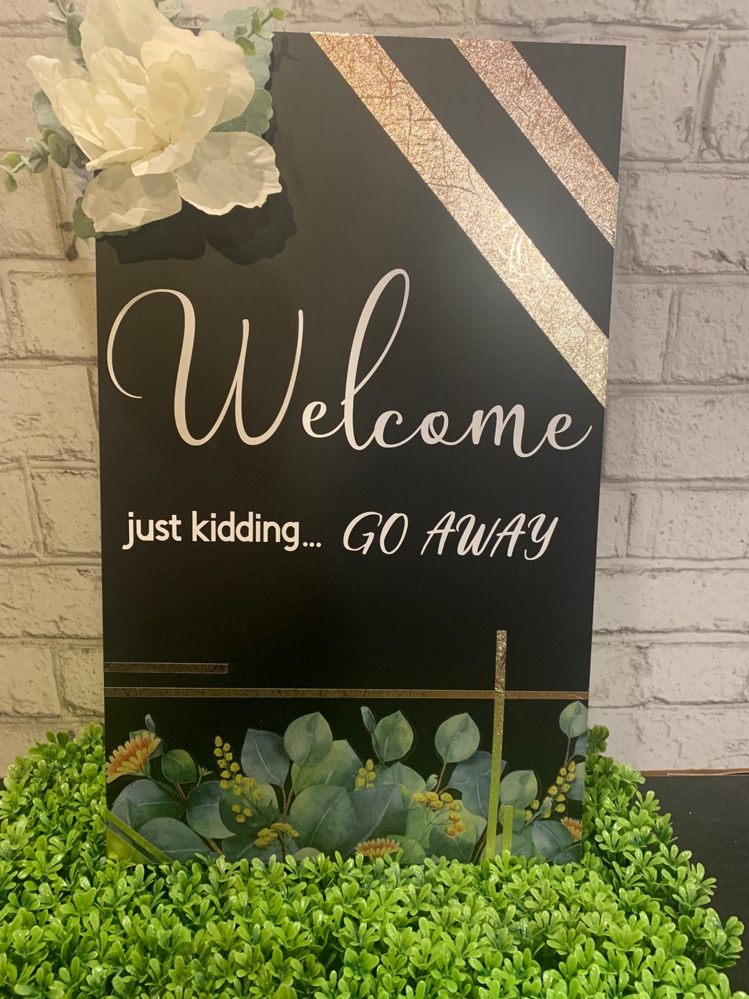 Funny Welcome Sign - Etsy
