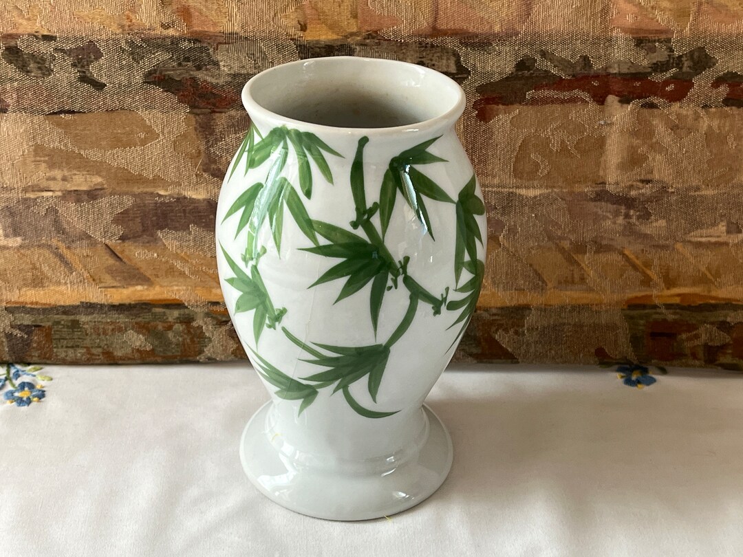 Chinese White Green Vase Bamboo Leaves Trees Panda Garden 6 1/2” T ...