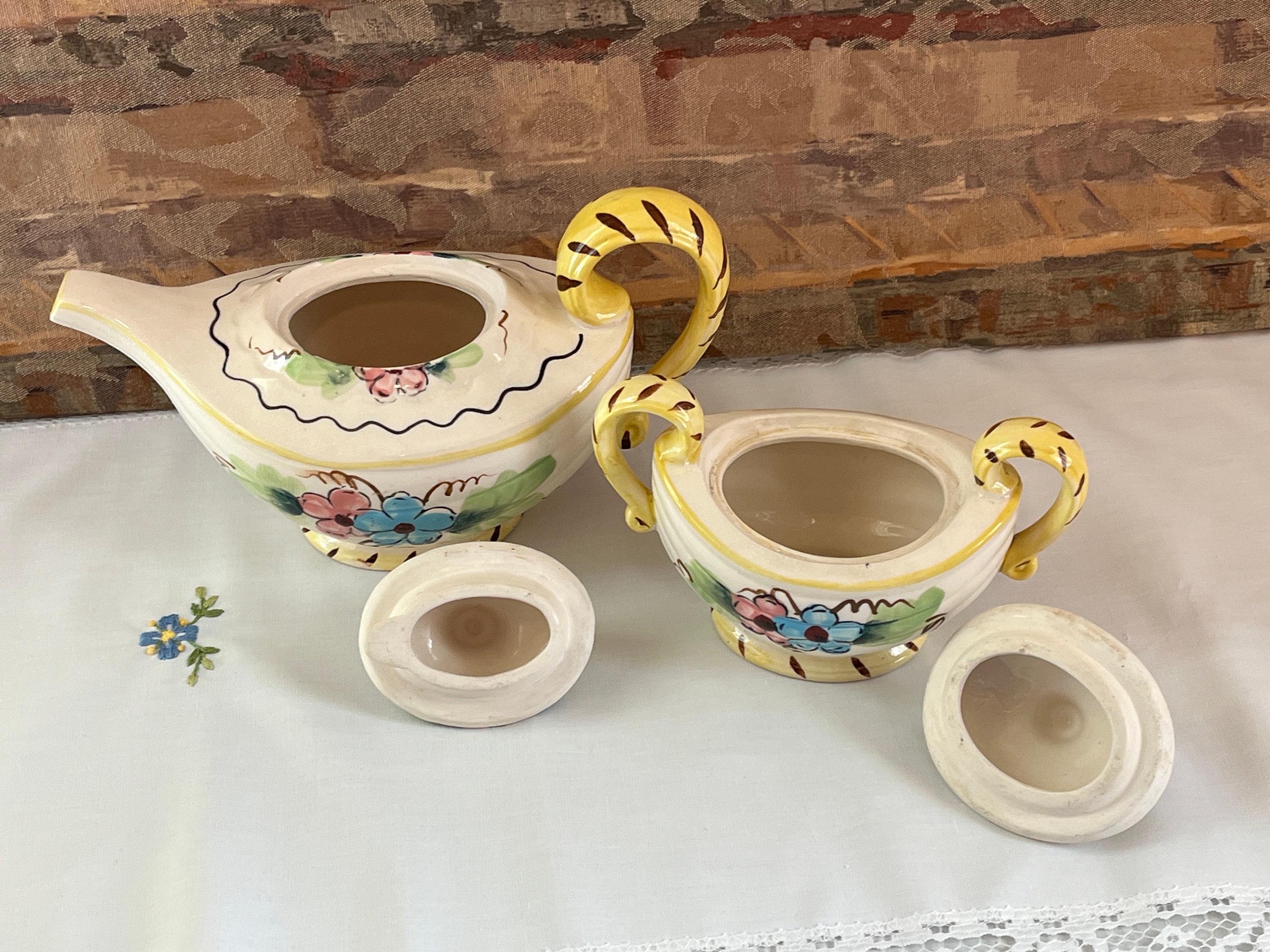 Mid Century Aladdin Lamp Tea Pot W Sugar Bowl Lids Yellow - Etsy