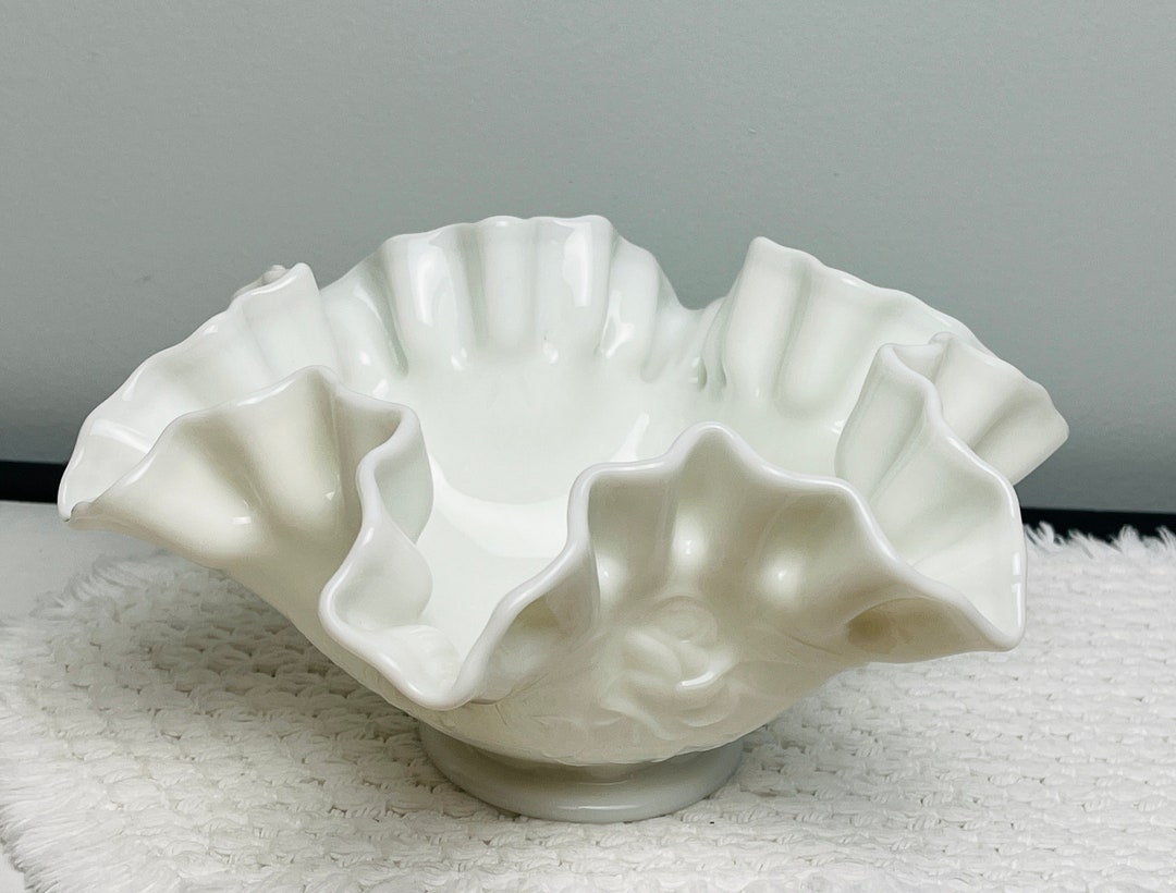Westmoreland Milk Glass Ruffled Basket Rose and Lattice Trellis Pattern ...