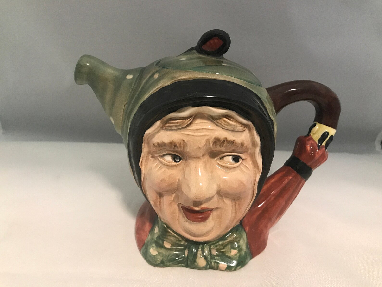 Vtg BESWICK ENGLAND Tea Pot Coffee Pot W Lid Toby Jug Face Dickens ...