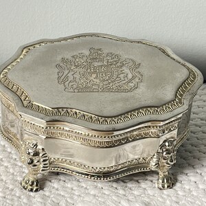 Silver Plated Jewelry Box Lion Head Feet Vintage | Coat of Arms Lion ...