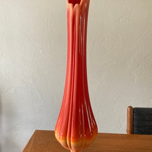 L. E. SMITH Swung Bittersweet Vase - Etsy