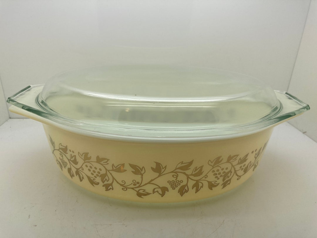 Pyrex Golden Casserole 045 2 1/2 Qt. - Etsy