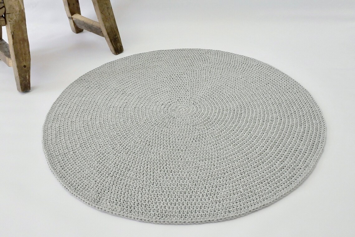 Ivory 2 ft thin round natural bath rug Washable circle bath | Etsy