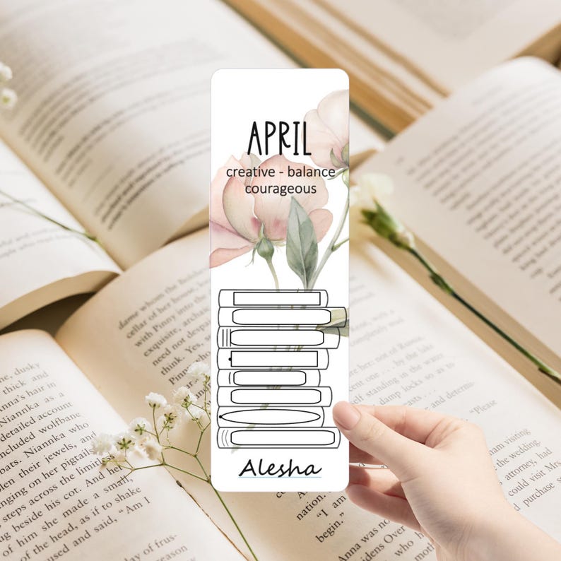 Personalized Birth Month Flower Bookmark: Book Tracker - Etsy