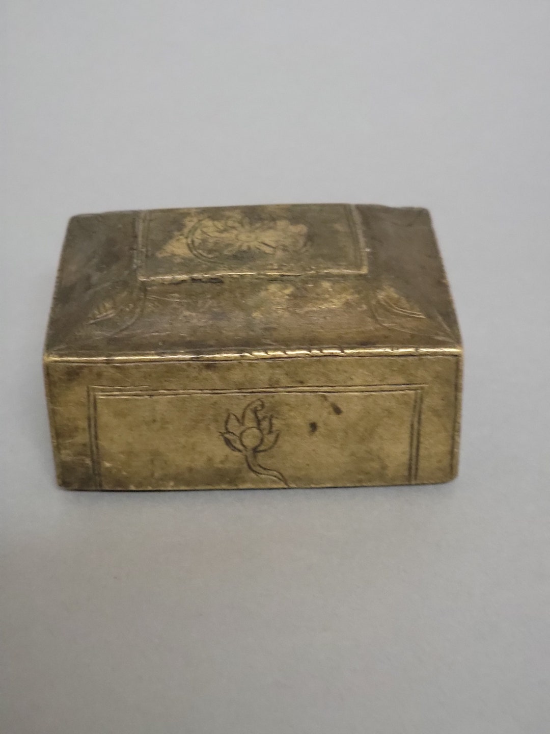 Vintage Brass Box With Cover - Etsy