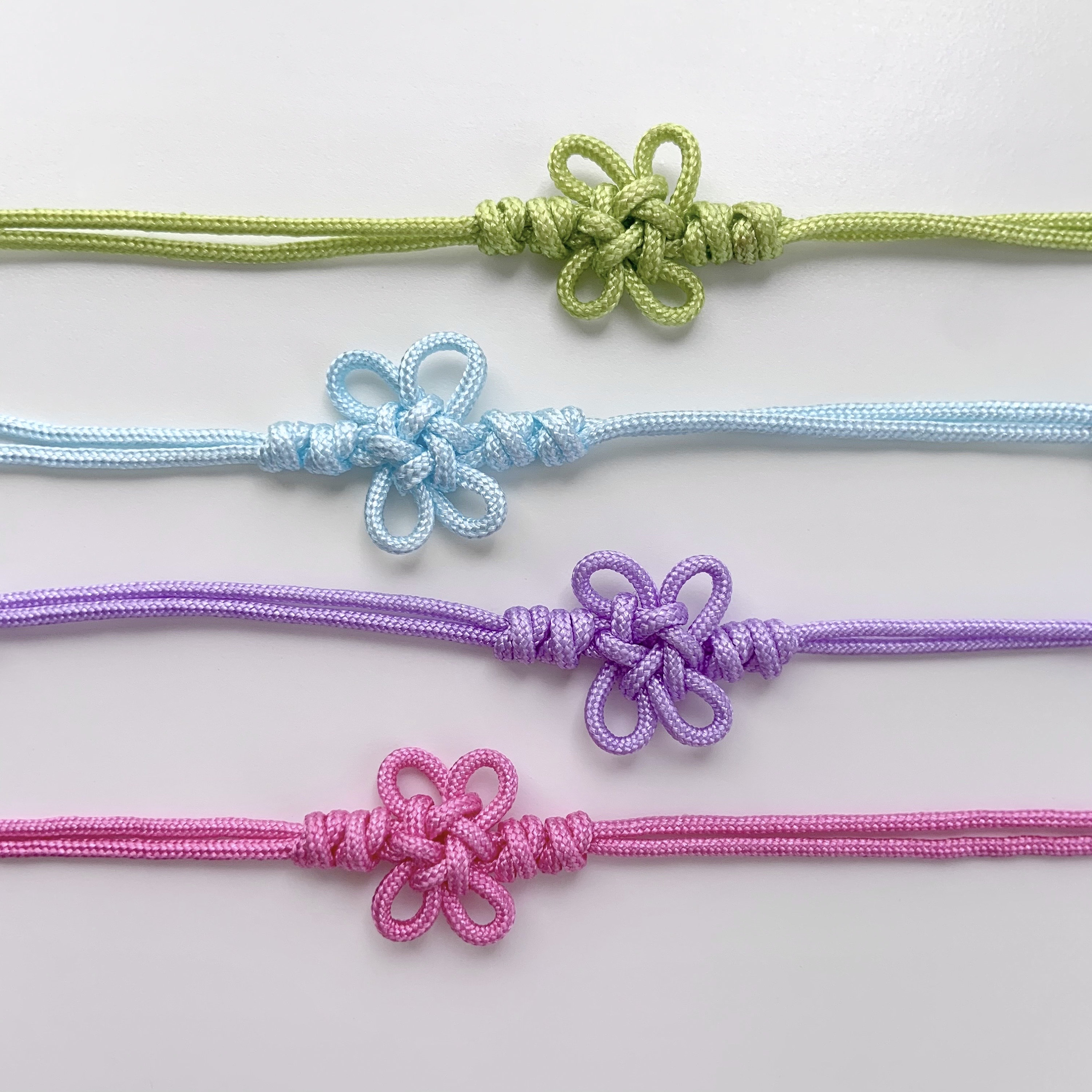 Korean Knot Bracelet • Maehwa Knot • Flower Knot Bracelet - Etsy