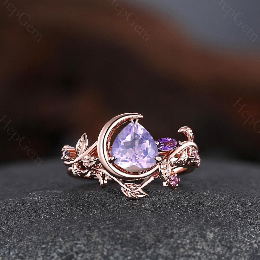 Romantic Lavender Amethyst Engagement Ring Set, Love Heart Wending Band ...