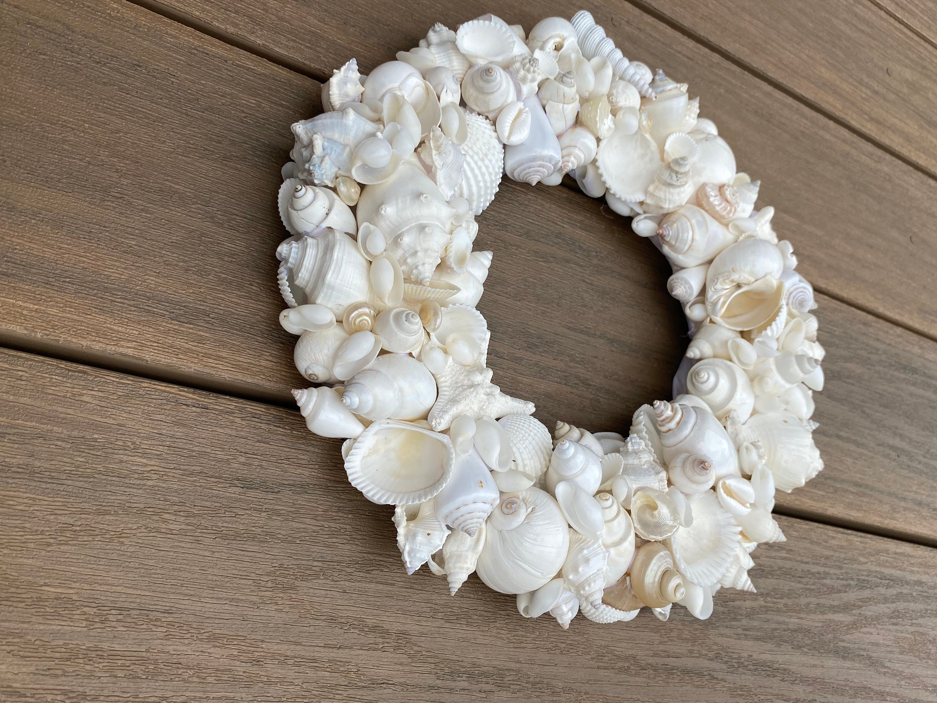 WHITE Shell Christmas Wreath Shell Gift Wedding Gift Beach | Etsy