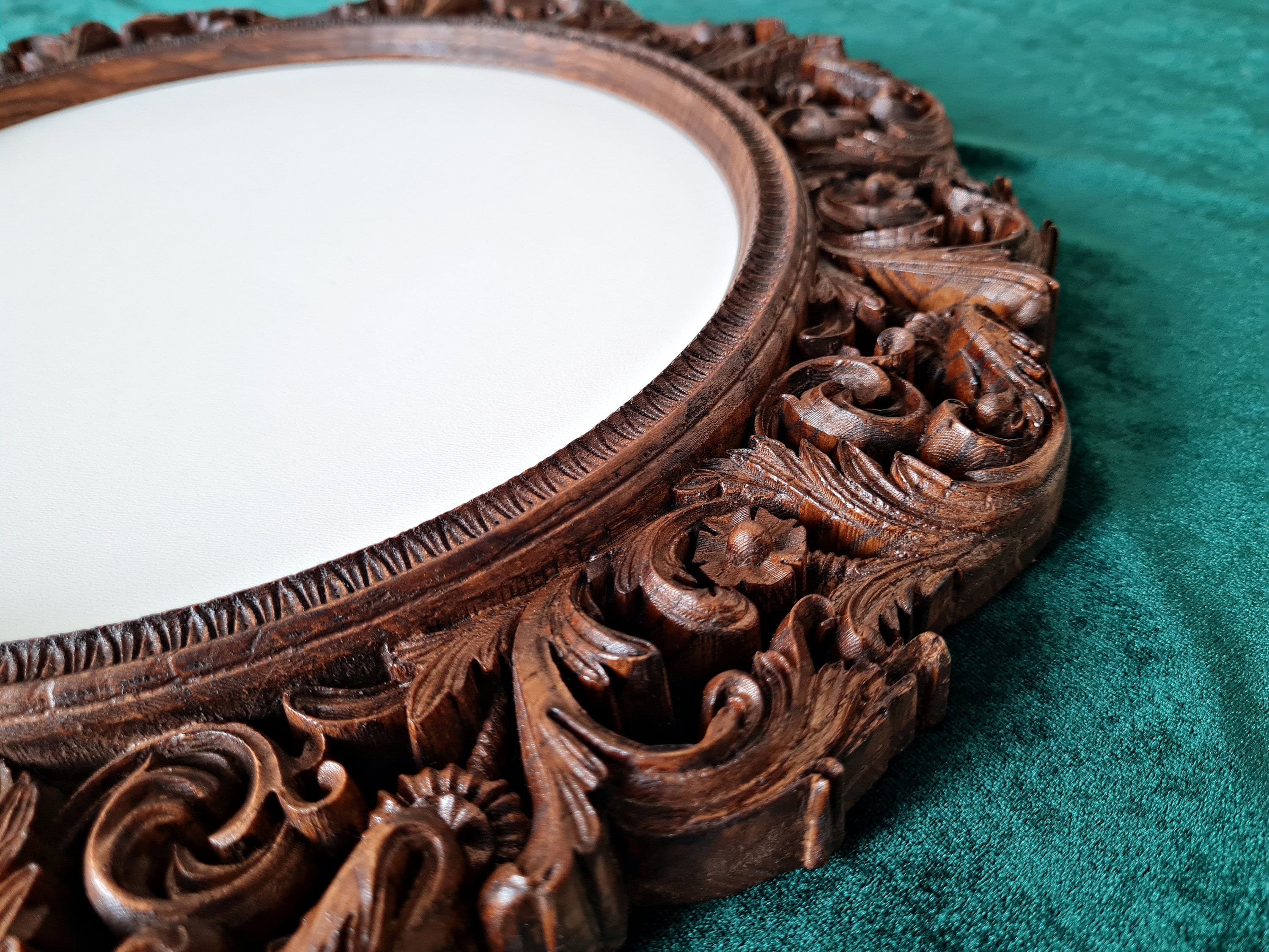 Wooden Round Carved Frame Picture Frame - Etsy