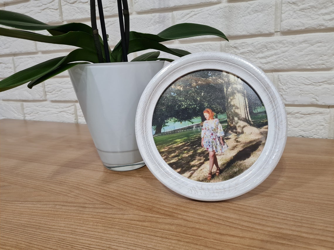 Tabletop White Round Frame Round Picture Frame Wooden Frame - Etsy
