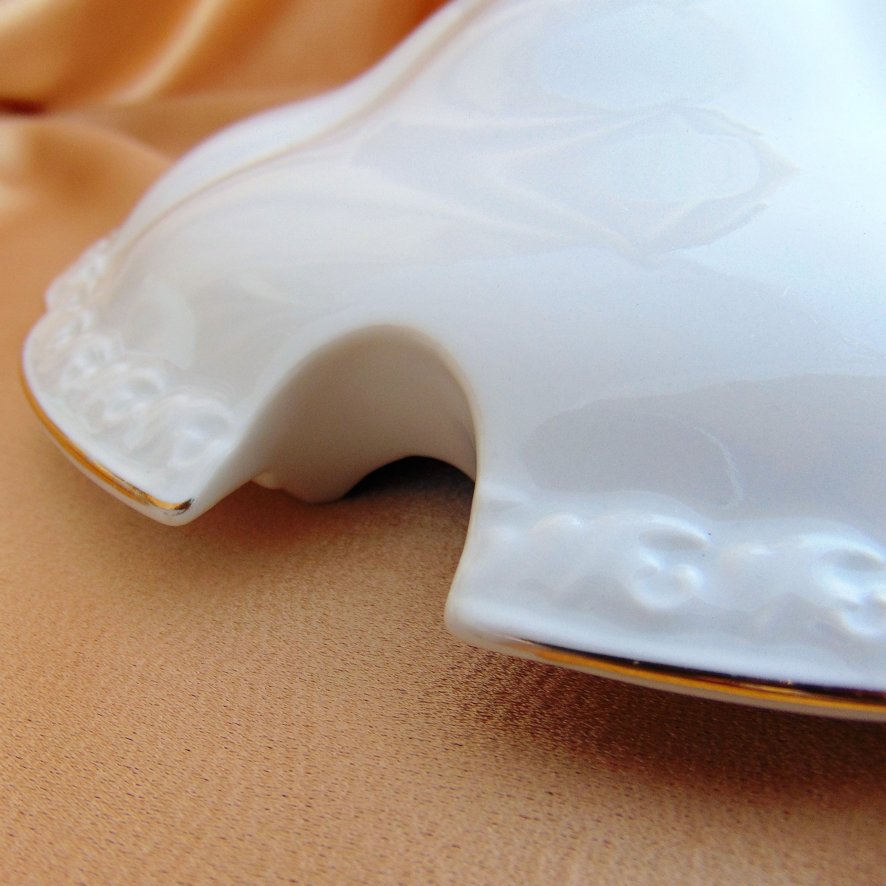 Vintage Porcelain Soup Tureen, White and Gold Soup Serving Bowl With ...