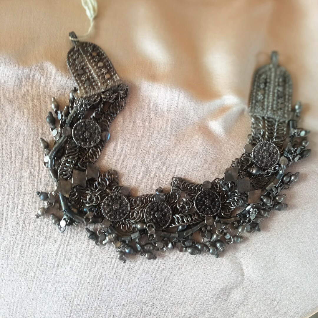 RARE Ethnic Bedouin Yemen Silver Necklace , Silver Old Yemen Headband ...
