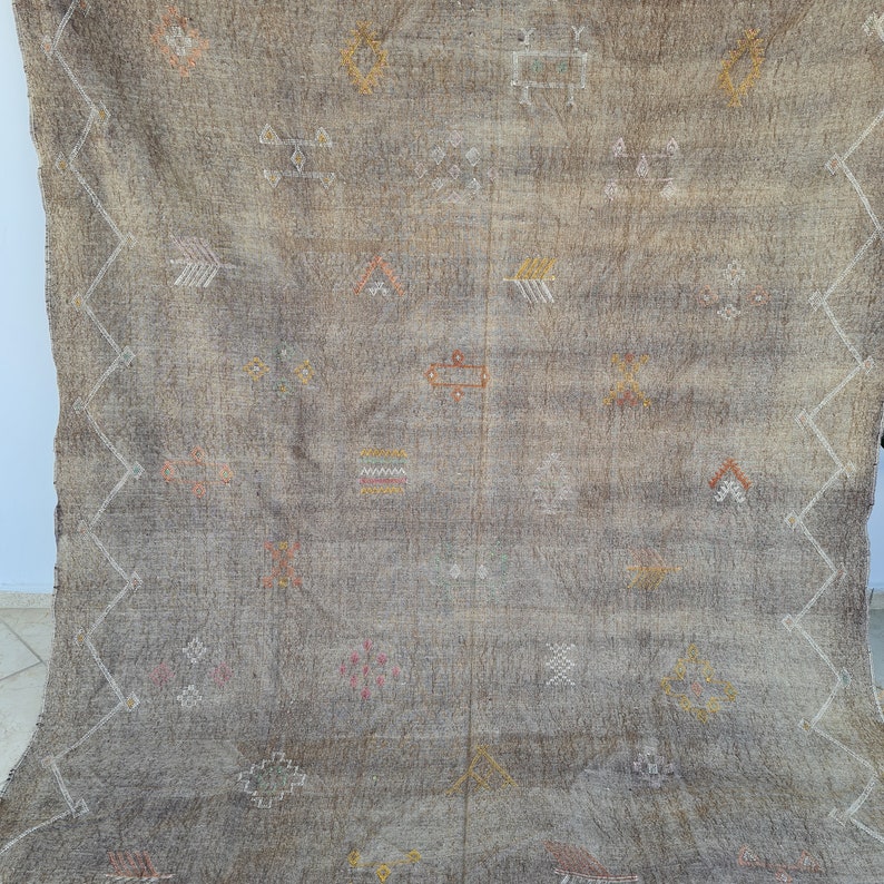 Brown Sabra Rug 6.4 X 10 Ft Ft Moroccan Cactus Silk Rug - Etsy