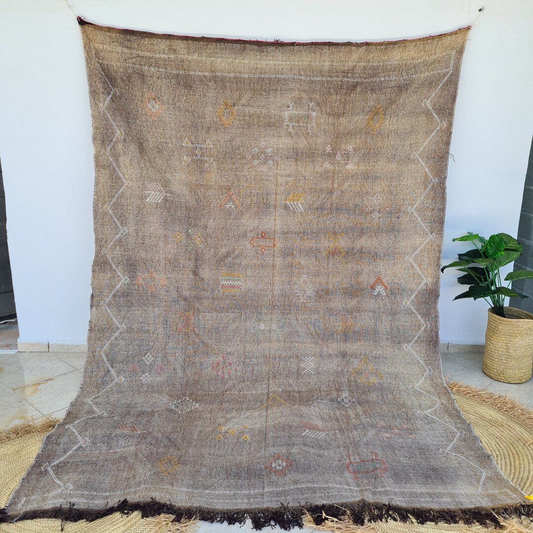Brown Sabra Rug 6.4 X 10 Ft Ft Moroccan Cactus Silk Rug Moroccan Rug ...