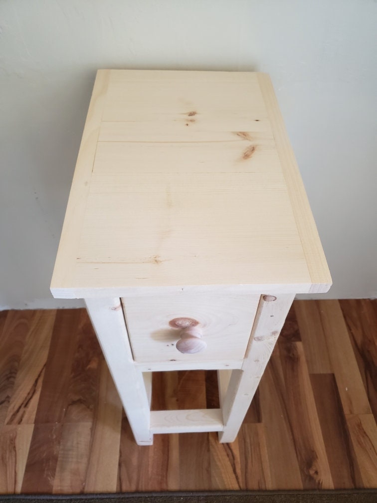 Country Modern Farmhouse End Table - Etsy