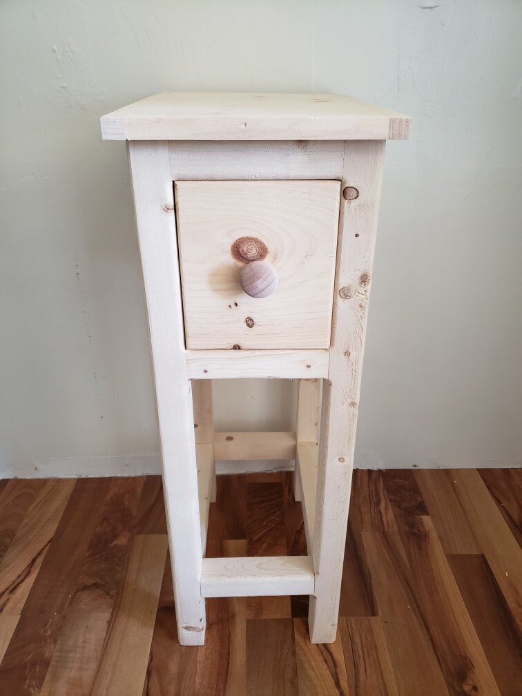 Country Modern Farmhouse End Table - Etsy