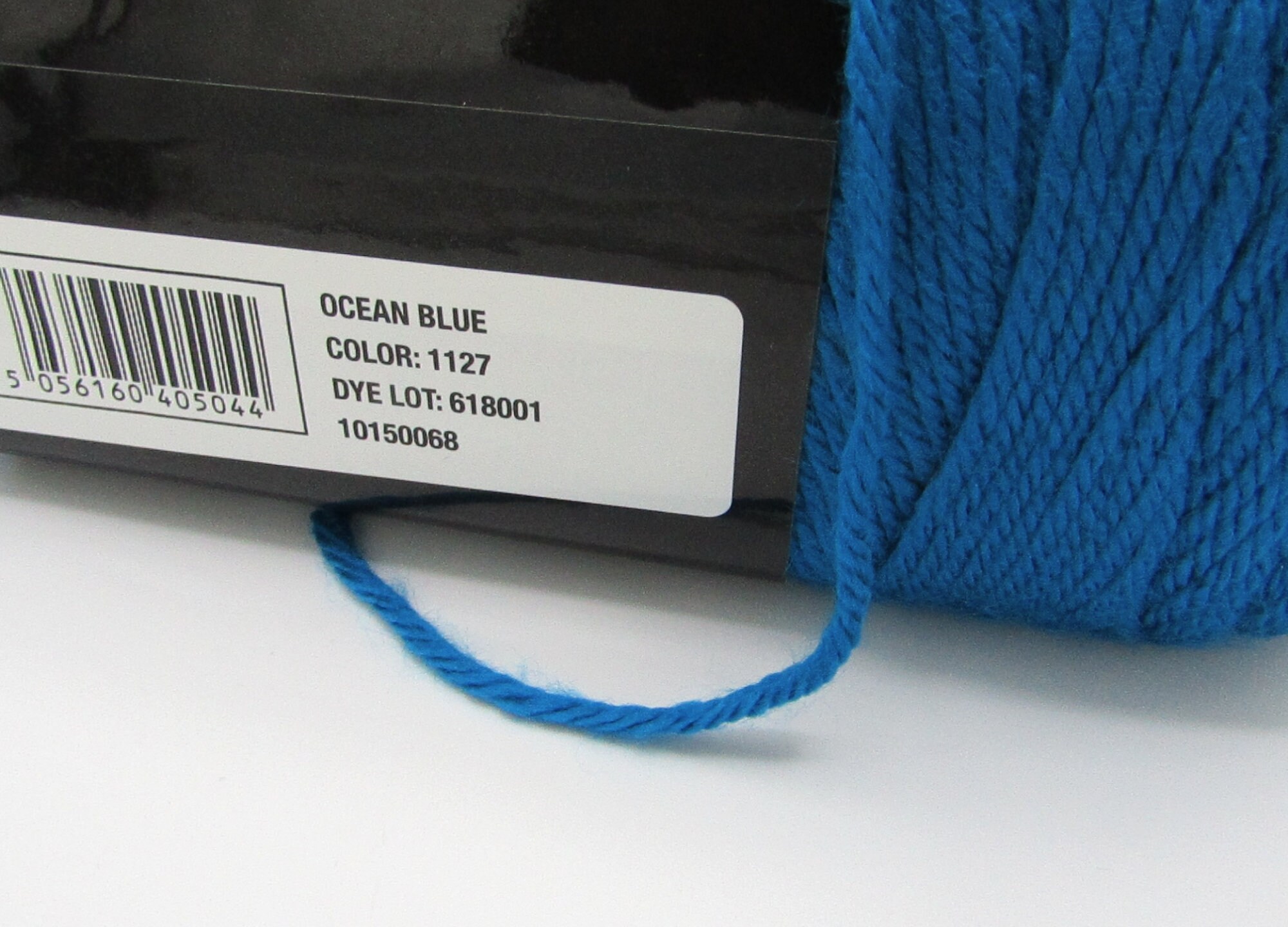 VHTF Main Street Yarns Shiny & Soft 1127 Ocean Blue 100% Acrylic ...
