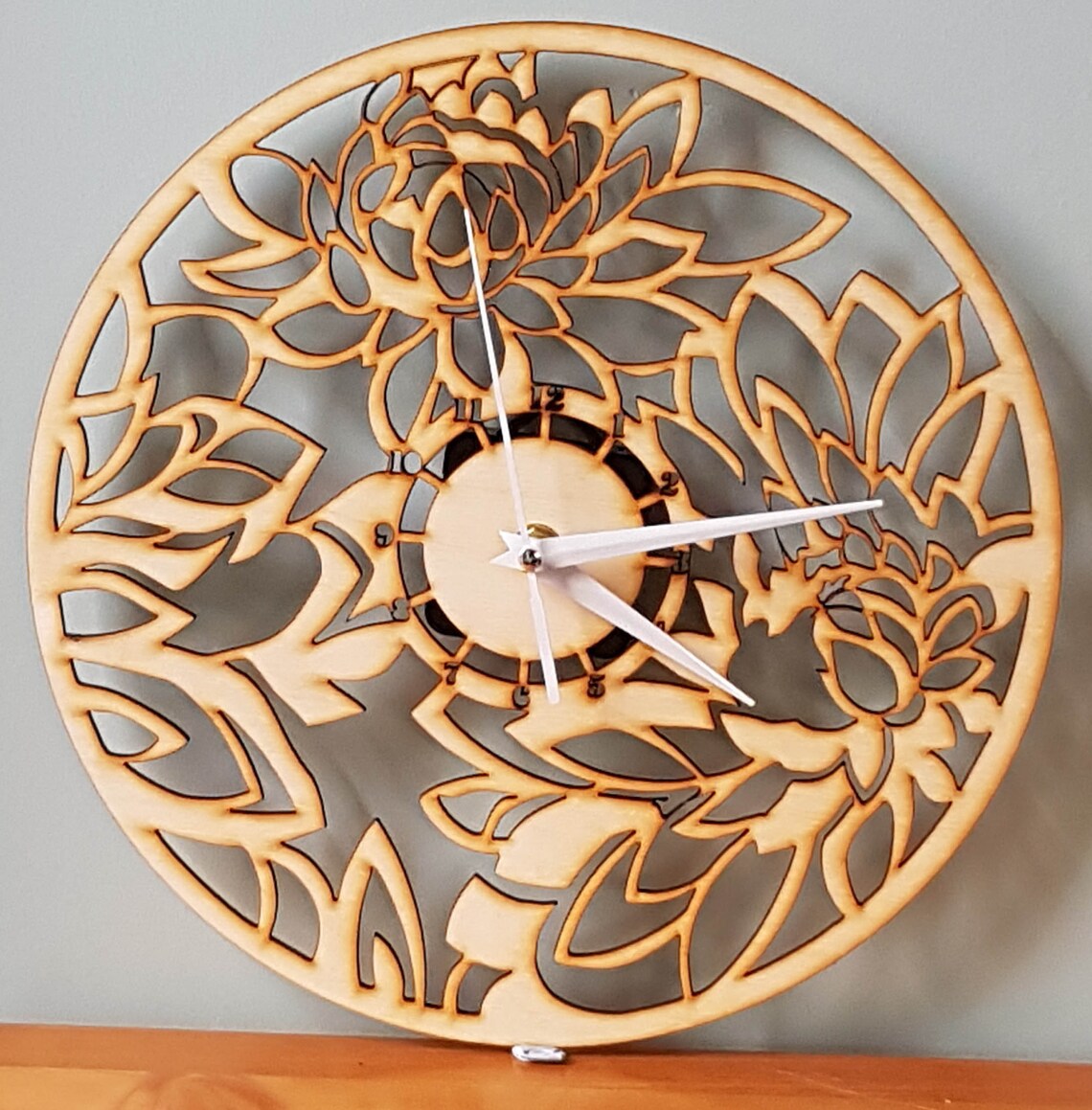 Wooden Wall Clock, Flower Design Beautiful Decoration and Gift for ...