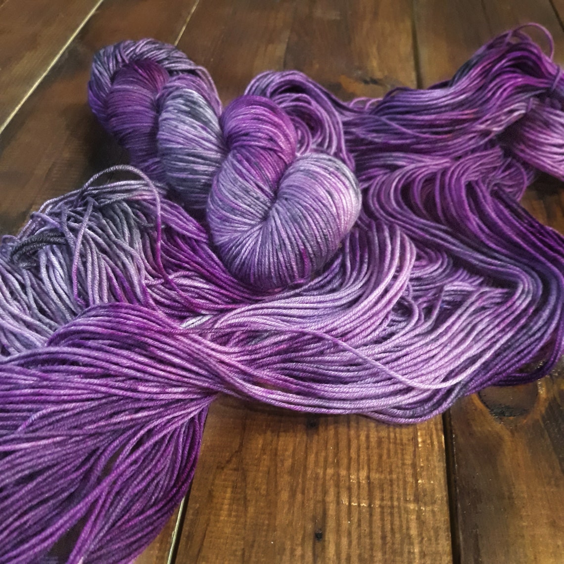 Hand Dyed Yarn 100 Merino Wool Variegated Yarn Purple Etsy