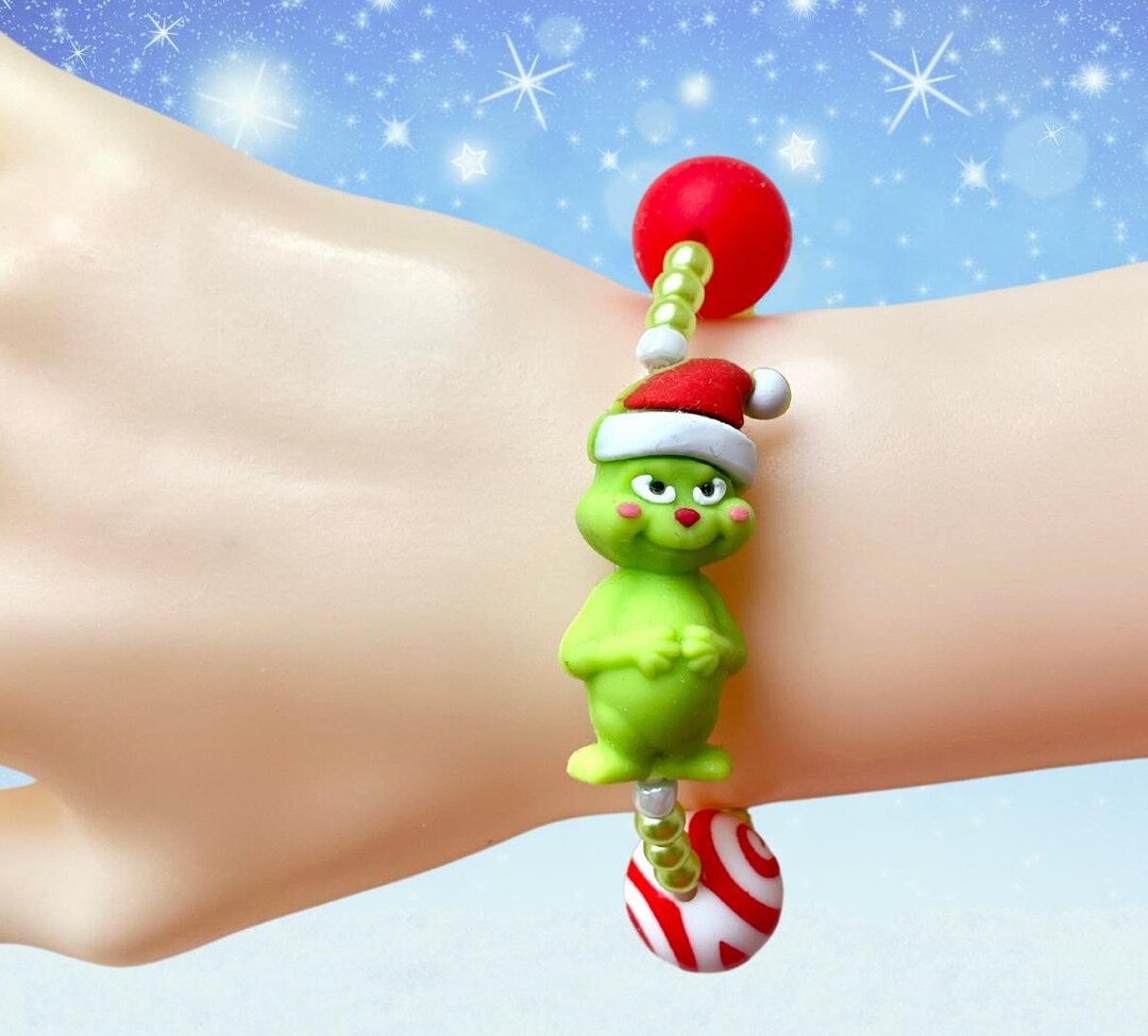 Grinch Beaded Stretch Bracelet: Silicone, Glass Pearls, Seed Beads (6-6 ...