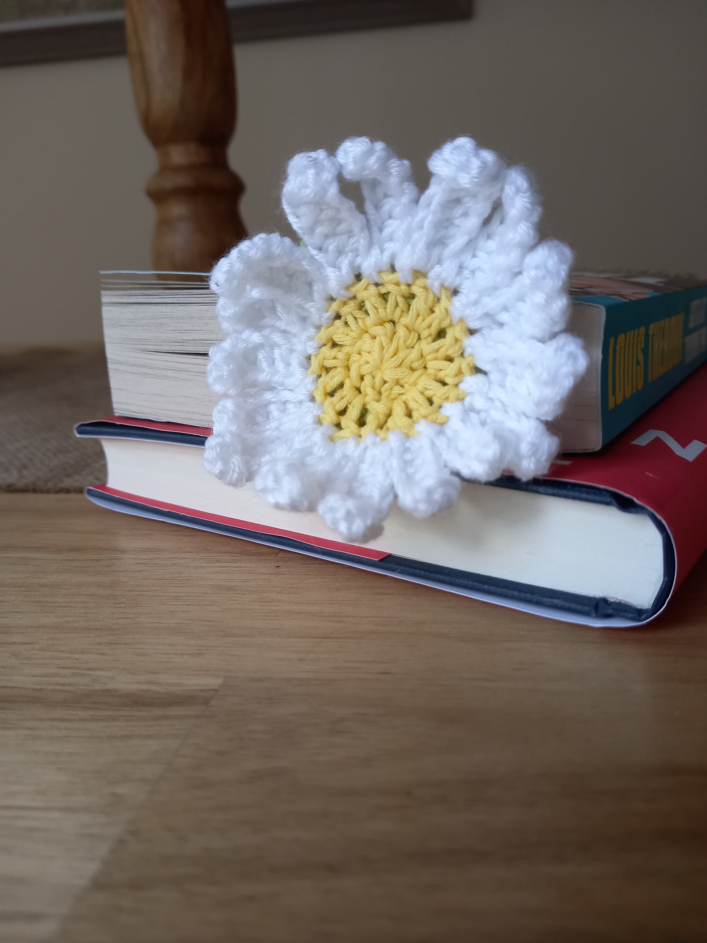 Handmade Crochet Flower Bookmark, White Daisy Bookmark - Etsy