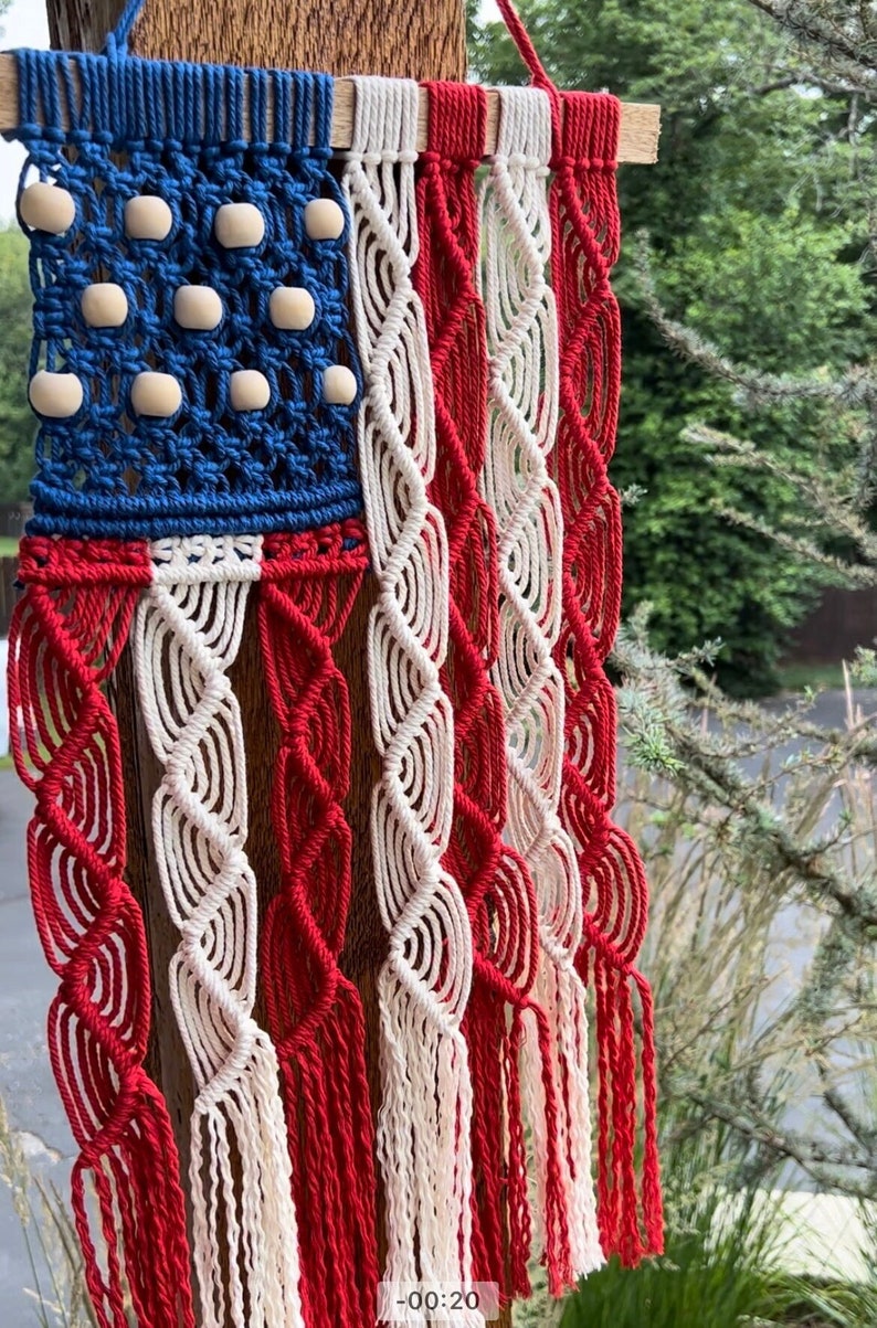 Macramé American Flag Door Hanger - Etsy