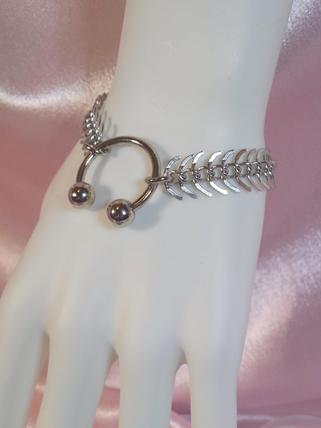 FISHBONEZ Bracelet Spikey Septum Piercing Jewellery Silver Chunky Chain ...