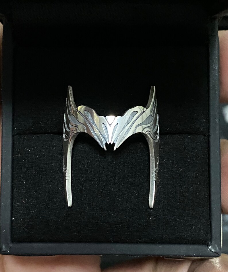 A Wanda-full Ring. - Etsy