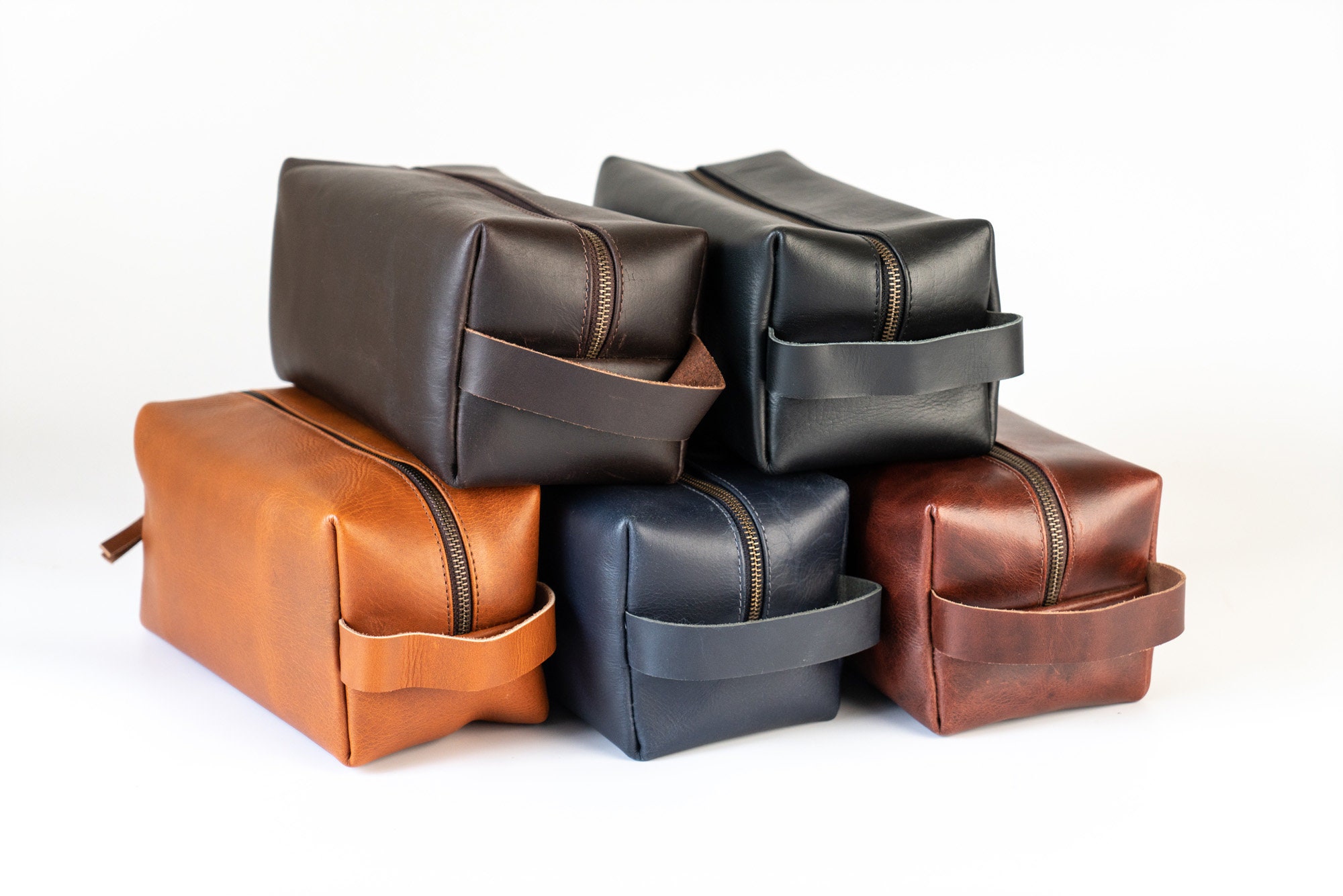 Custom Groomsmen Gift, Leather Doop Kit Bag, Leather Toiletry Bag, Gift ...