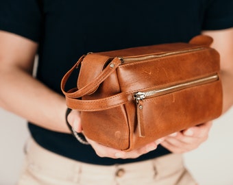 Personalized Groomsmen Gift Dopp Kit Bag Customized Leather | Etsy