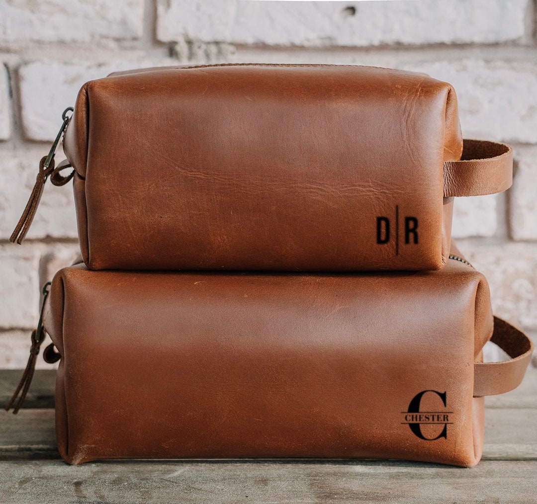 Customize Groomsmen Gift, Leather Doop Kit Bag, Personalized Toiletry ...