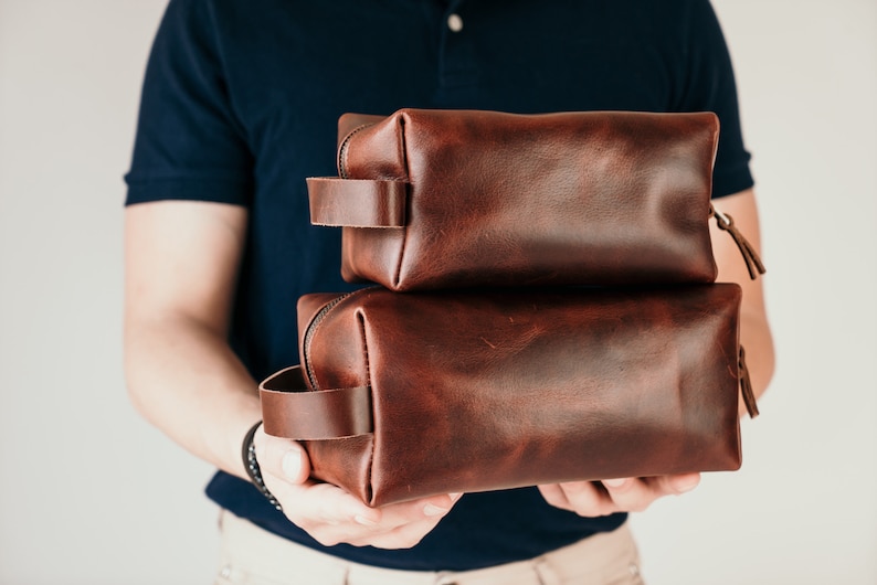 Custom Groomsmen Gift Leather Doop Kit Bag Leather Toiletry - Etsy