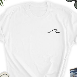 Wave Pocket Graphic Tee, Ocean Wave Shirt, Ocean Lover Shirt ...