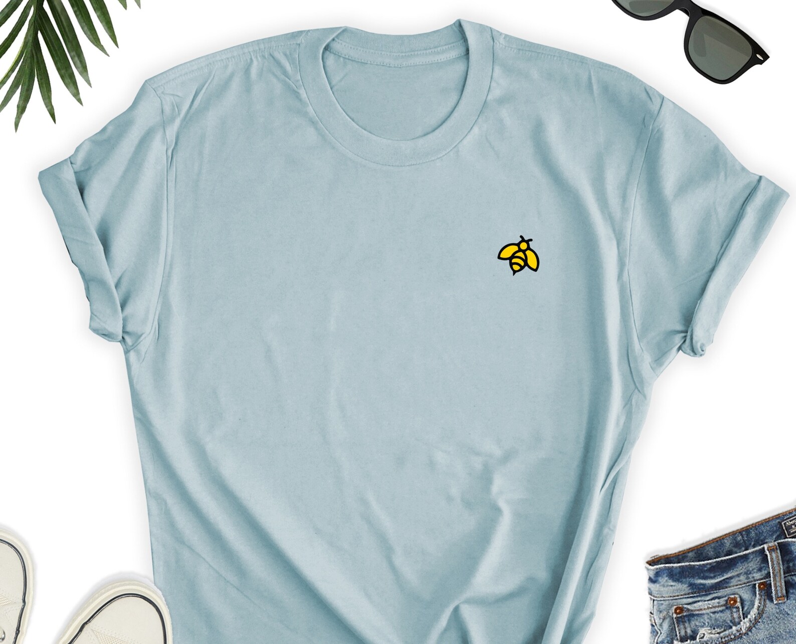 Bee Shirt Bee T-shirt Cute Bee Icon Tee Cute Bee Top Bee - Etsy