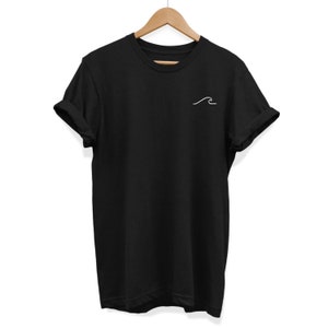 Wave Pocket Graphic Tee, Ocean Wave Shirt, Ocean Lover Shirt ...
