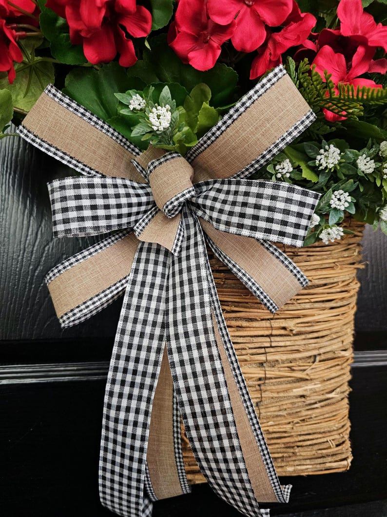 Red Geranium Basket Wreath: Farmhouse Door Decor, Wreaths for Front ...