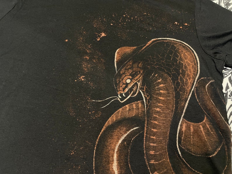 Bleached Snake Shirt Unisex , Bleach Drawing Shirt, Snake Bleach Tee ...
