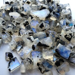 Big Size Natural Rainbow Moonstone Rough Wholesale Moonstone Rough ...