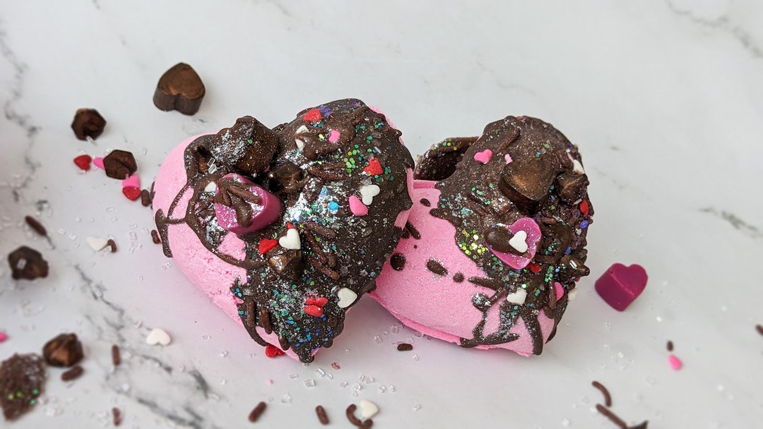 Chocolate Raspberry Bath Bomb Love Gift Heart Bah Bombs Bath Fizz Gift ...