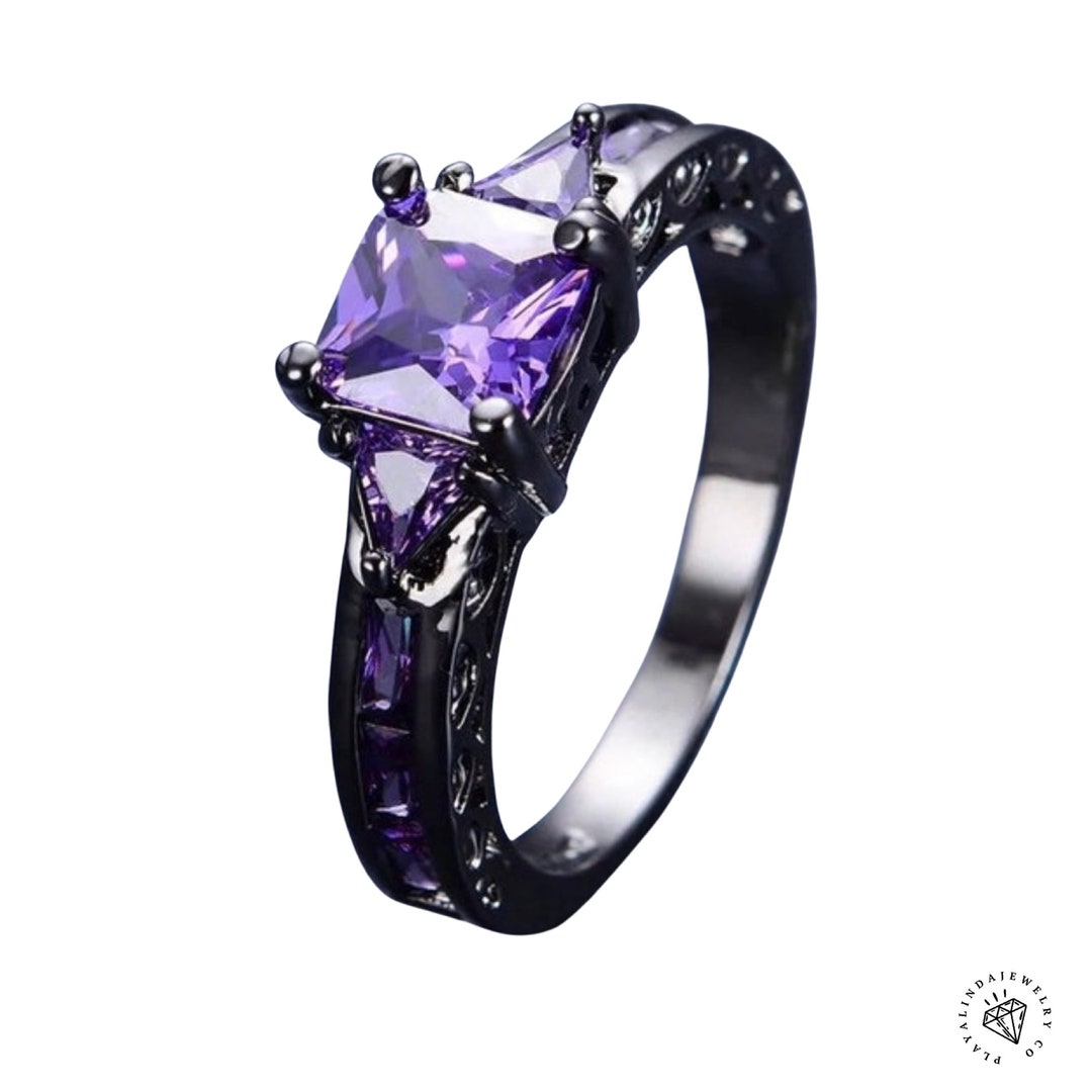 Princess Cut Amethyst Ring. Black Gold Ring. Purple Stone - Etsy