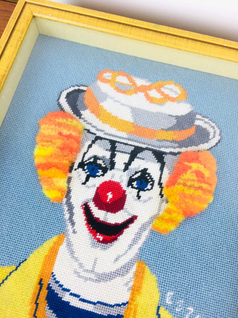 Vintage 1970s NEEDLEPOINT CLOWN Shadowbox Wall Art / Pictures - Etsy
