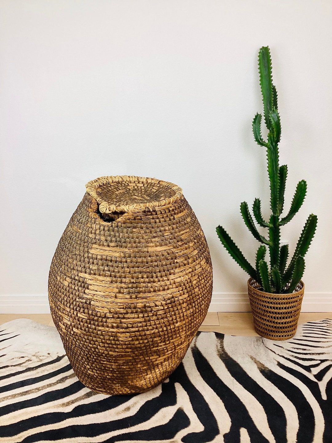 Vintage Large NATIVE COIL BASKET Rattan Pampas Grass Harvest Basket ...